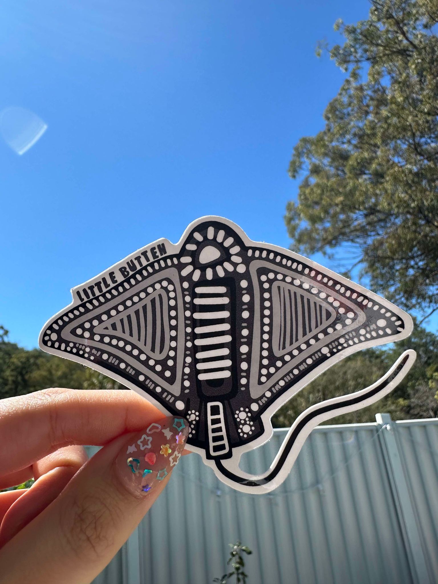 Stingray Sticker – Little Butten