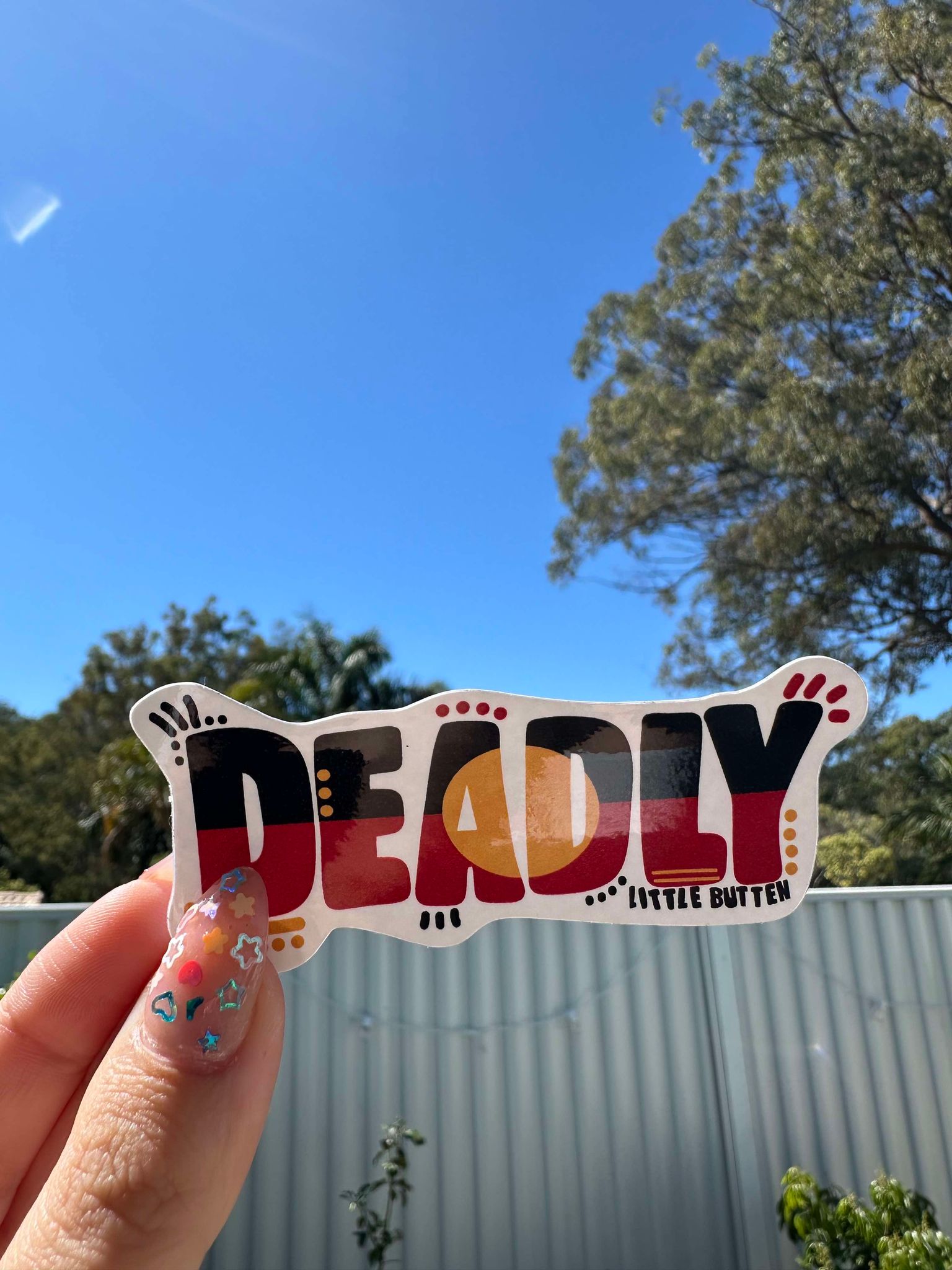 Deadly Sticker – Little Butten